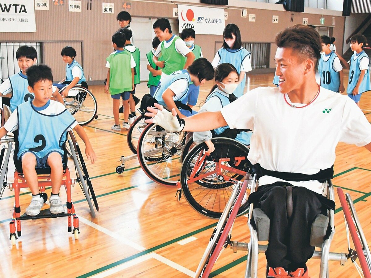 28年の「ロスパラ」上市から目指す 車いすテニスの笹島さん、母校で夢を諦めない大切さ語る｜北日本新聞webunプラス