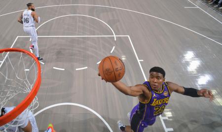 NBAレーカーズ、八村15得点｜北日本新聞webunプラス