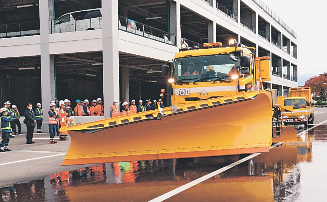 寒冷期の作業安全に 中日本高速、富山で祈願祭・出陣式｜北日本新聞webunプラス
