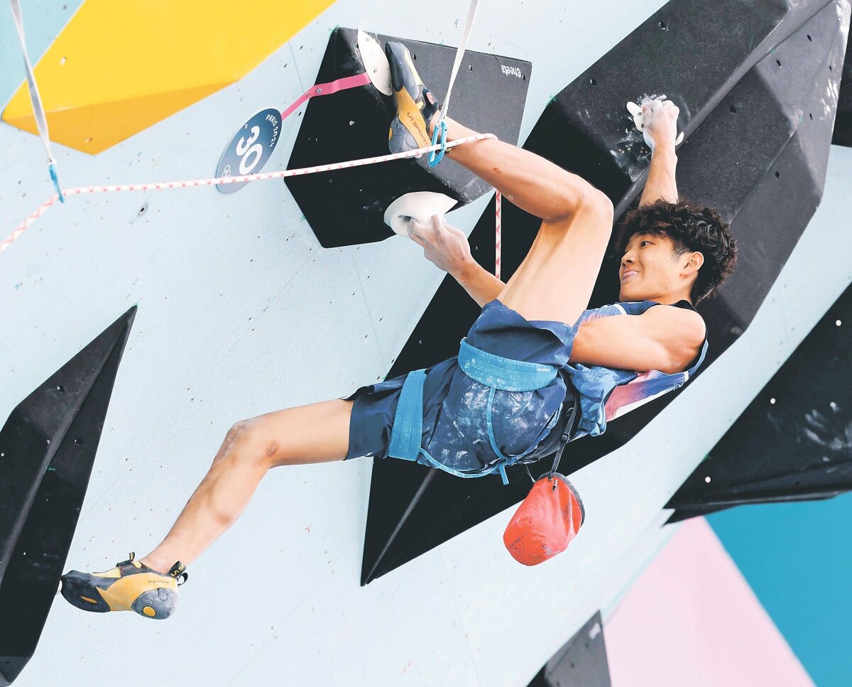 【パリ五輪】17歳安楽、躍進「銀」 スポーツクライミング男子複合、日本男子初の表彰台｜北日本新聞webunプラス