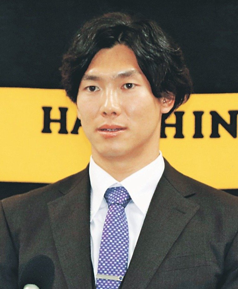 阪神・湯浅（元サンダーバーズ）1000万円減の3700万円 契約更改｜北日本新聞webunプラス