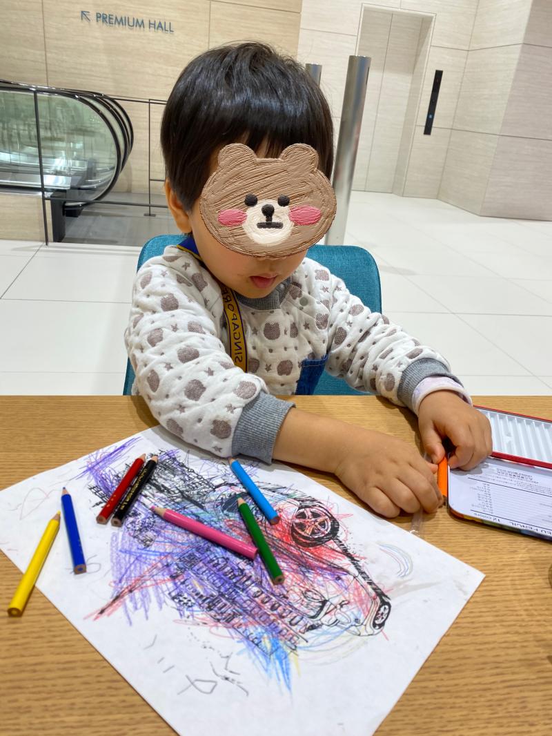 高級車を見ながらティータイム コノコト｜北日本新聞webunプラス