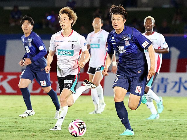 カターレ快勝、岩手に3－0 J通算200勝｜北日本新聞webunプラス