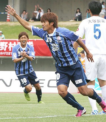 青き戦士たち（2）／FW・苔口卓也｜北日本新聞webunプラス