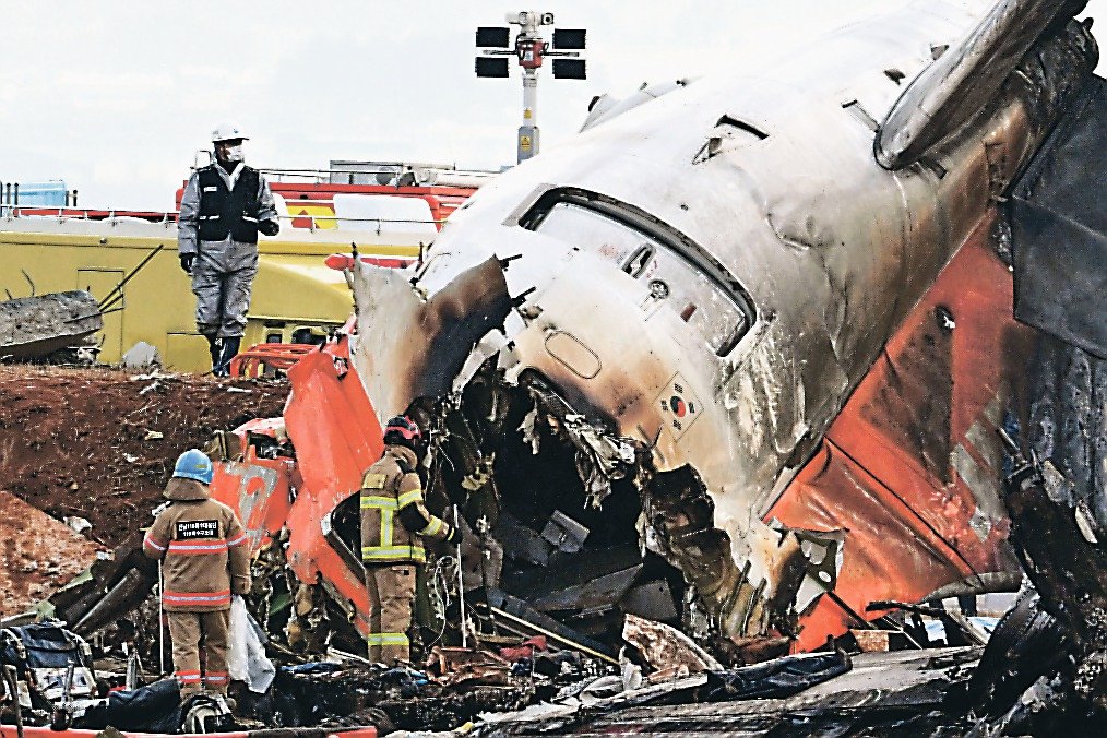 記録装置を回収、米国と合同調査へ 韓国機事故、救難信号後に交信途絶｜北日本新聞webunプラス