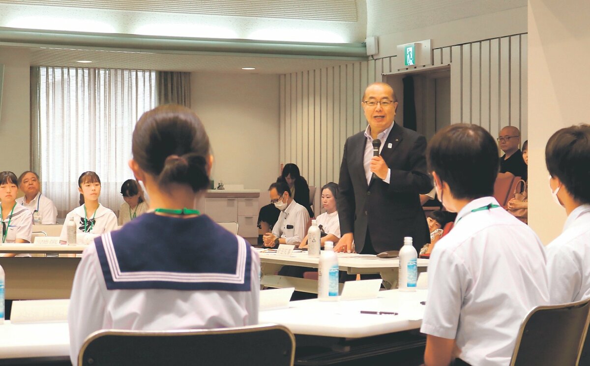 ＜点検 新田県政4年＞上「民間出身」現場主義、子育て施策に力 スピード感に課題も｜北日本新聞webunプラス