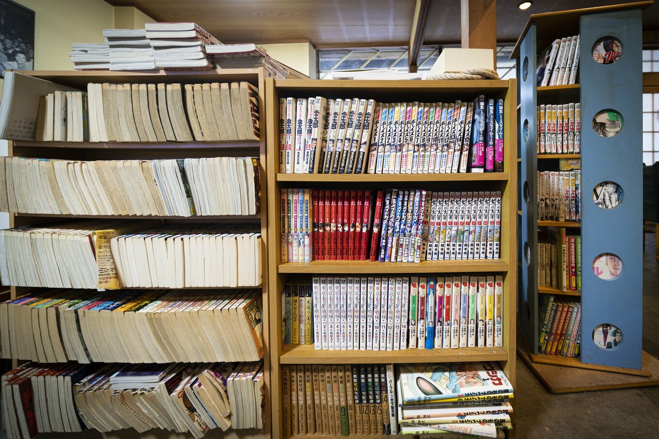 本棚にも注目！あの漫画のある店（前編）｜北日本新聞webunプラス