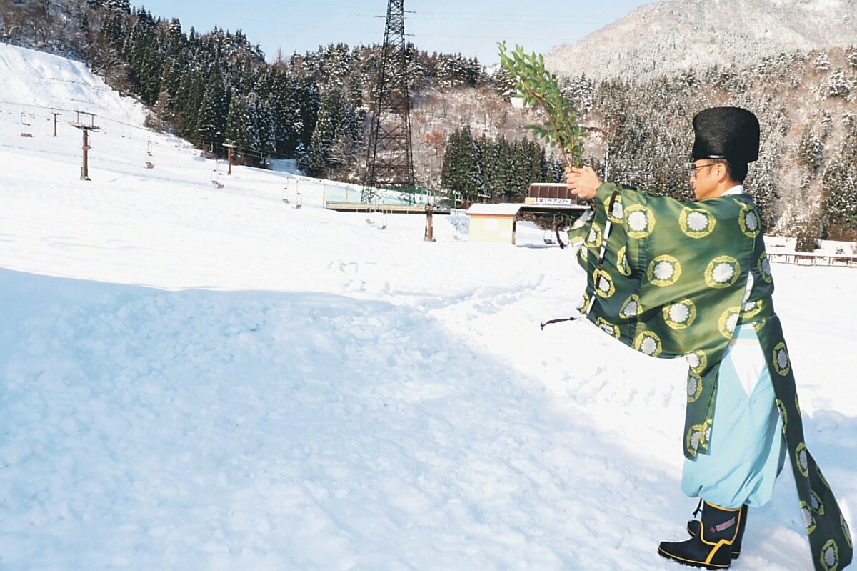 30人が無事故祈る 南砺・タカンボースキー場、営業は来週半ばからか｜北日本新聞webunプラス