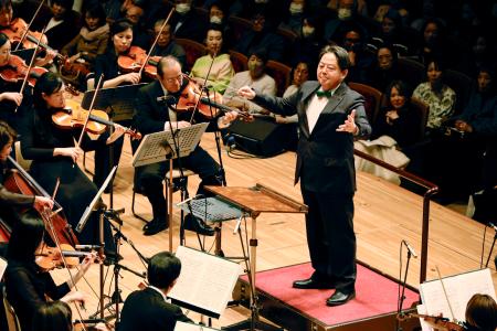 林官房長官、遺児支援でタクト｜北日本新聞webunプラス