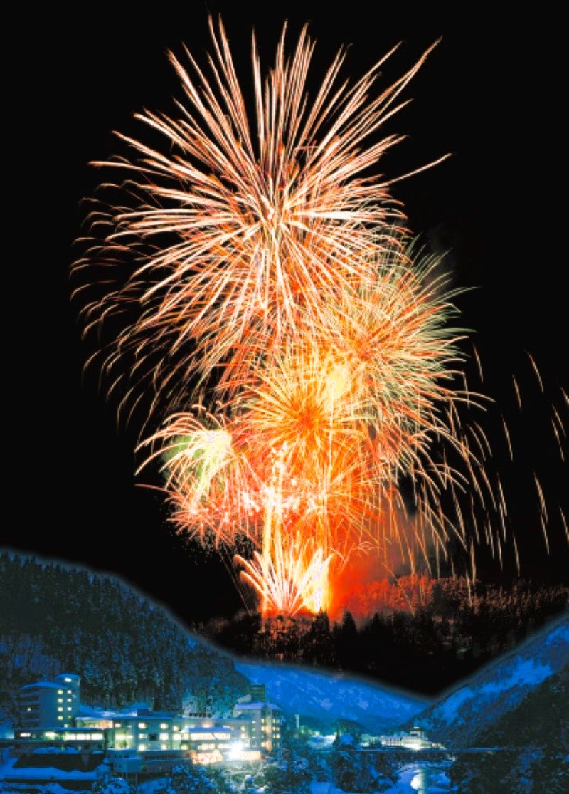 宇奈月温泉 冬物語「雪上花火大会」｜北日本新聞webunプラス