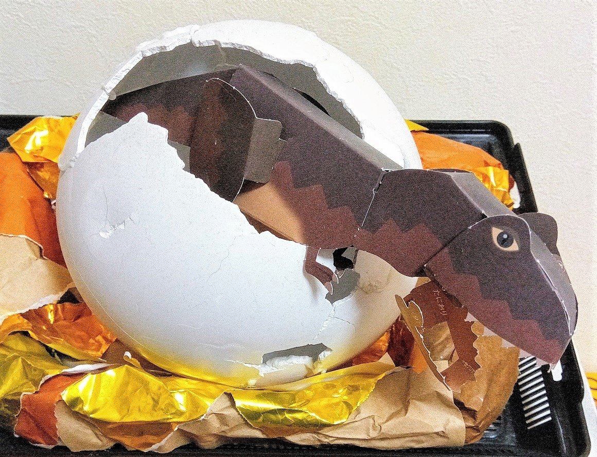 化石発掘、恐竜の卵とジオラマ作り！【夏休み体験記⑩】 コノコト｜北日本新聞webunプラス