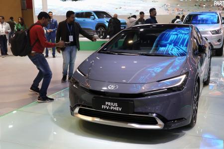 インドで自動車国際展示会始まる｜北日本新聞webunプラス