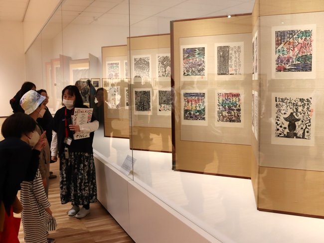 【募集終了】「生誕120年 棟方志功展」親子鑑賞会に10組ご招待 コノコト｜北日本新聞webunプラス