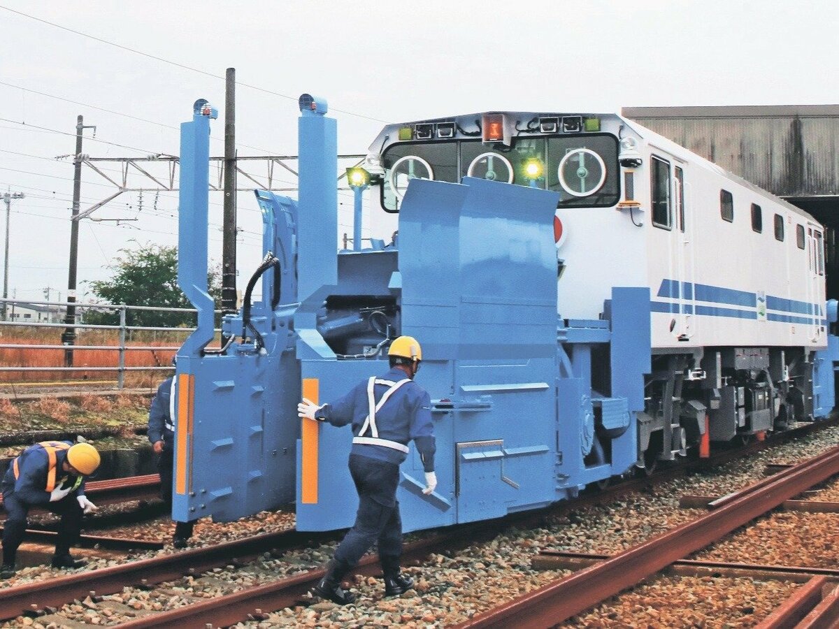 冬到来に備え あいの風とやま鉄道、除雪車両の点検・試運転｜北日本新聞webunプラス