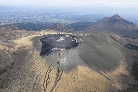 新燃岳の警戒レベルを引き下げ｜北日本新聞webunプラス