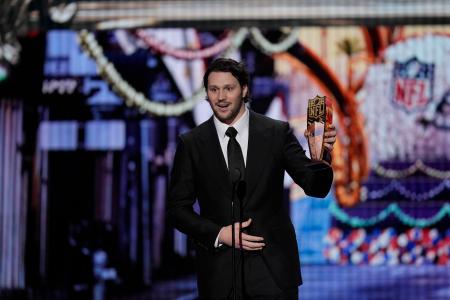 ビルズQBアレンが初のMVP｜北日本新聞webunプラス