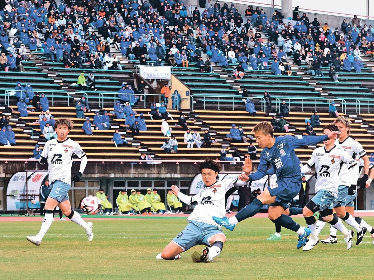 カターレ、今季リーグ初白星 金沢に1ー0、初の「北陸ダービー」制す｜北日本新聞webunプラス