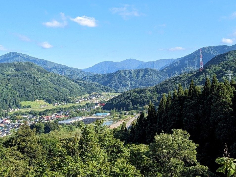 「天湖森」でキャンプ♪雄大な山々眺め、バーベキュー コノコト｜北日本新聞webunプラス