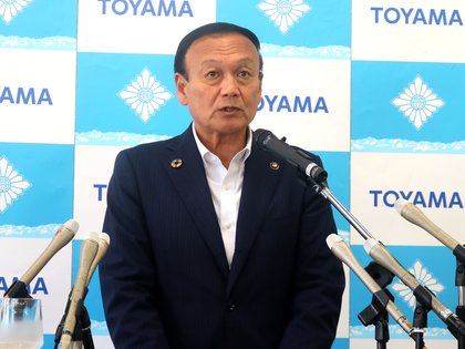 城端・氷見線、28年度末までに新型車両 IC改札機は24年度中に発注｜北日本新聞webunプラス