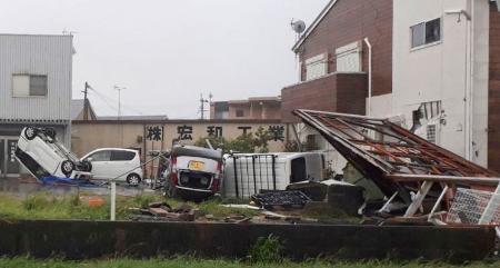 台風10号、九州3県40人負傷｜北日本新聞webunプラス