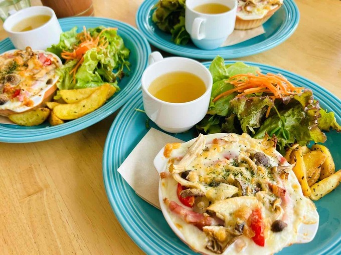 季節感あふれるデザートも充実♪ ショベルカーのおもちゃで遊べるカフェ「Cafe Socio」【親子でGO！オイシイおでかけ⑲】 コノコト｜北日本新聞webunプラス