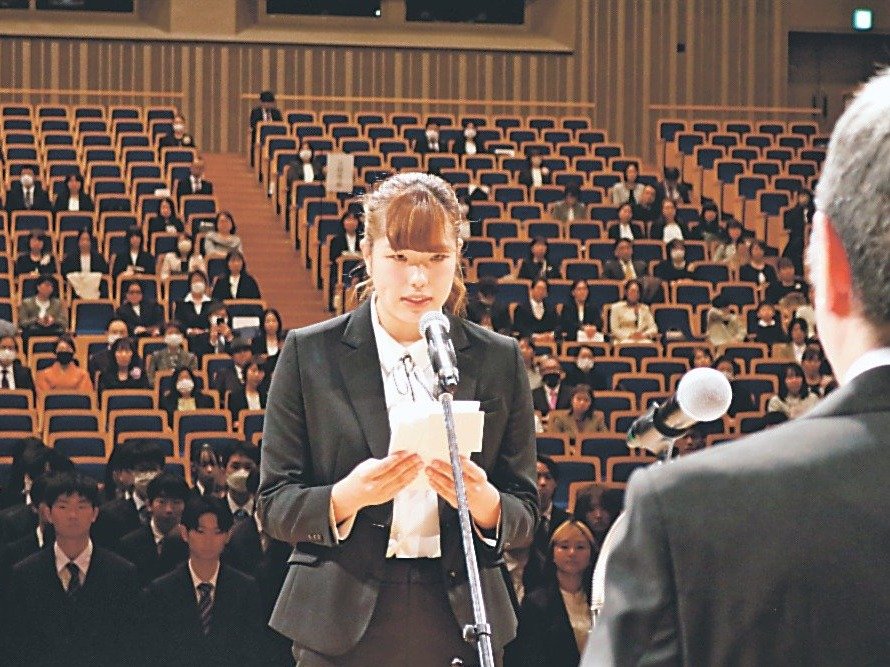 社会貢献へ学び深める 富山国際大入学式｜北日本新聞webunプラス