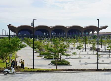 カンボジア新空港、9月にも始動｜北日本新聞webunプラス