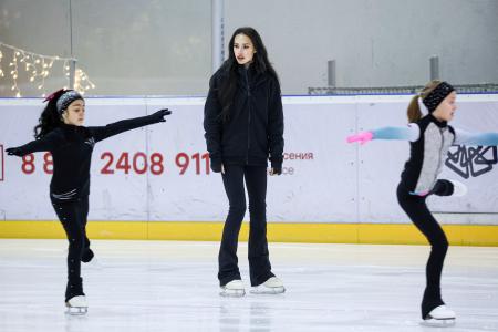 ザギトワ「来日うれしい」｜北日本新聞webunプラス