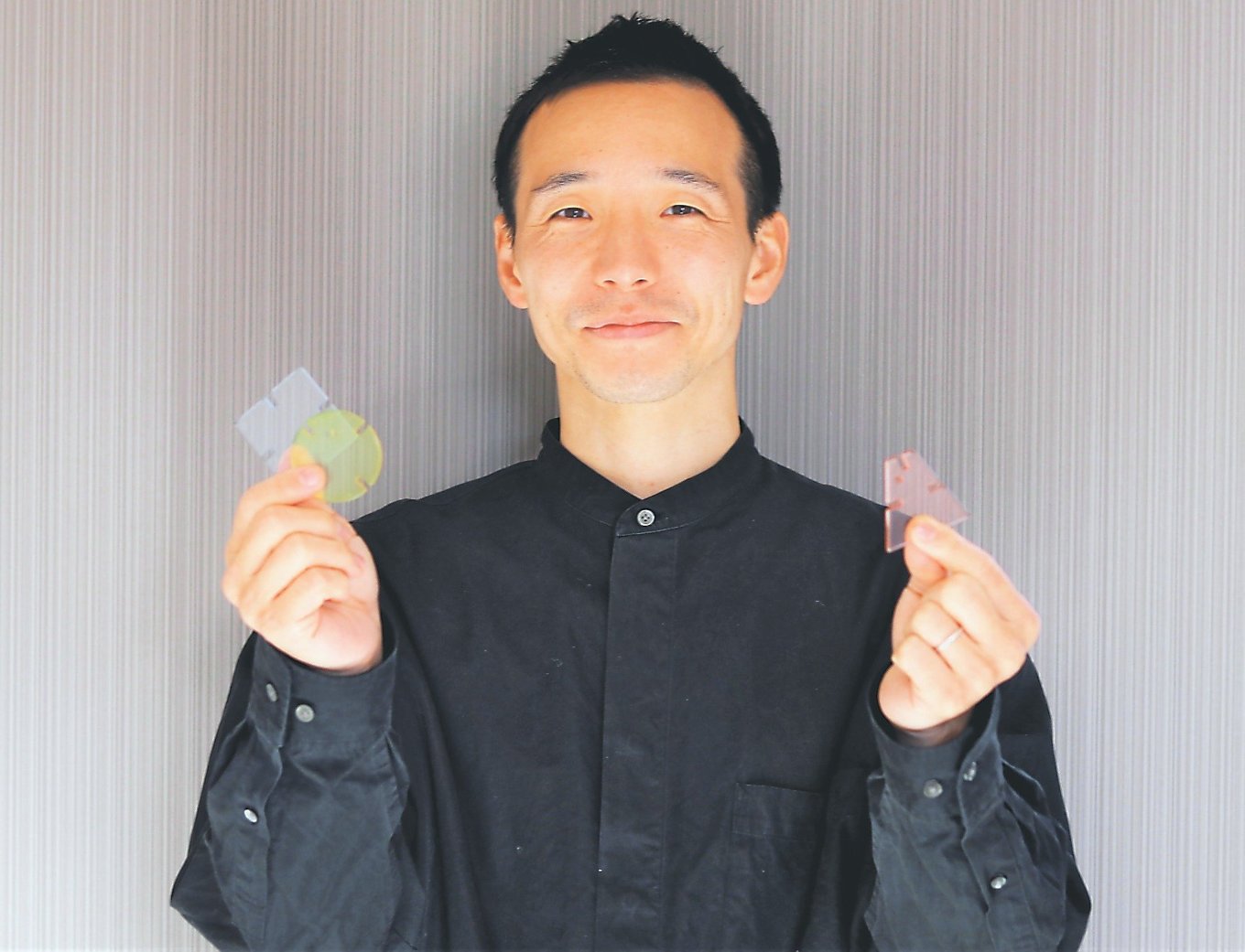 飛沫防止用アクリル板をパズルに 高岡「家’s」がデザイン｜北日本新聞webunプラス