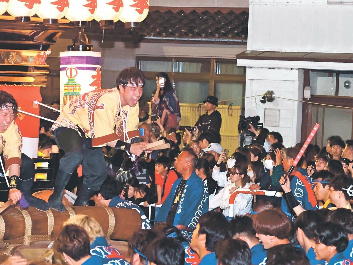 担い手・住民が心一つに 伏木曳山祭、「イヤサー」熱気間近｜北日本新聞webunプラス