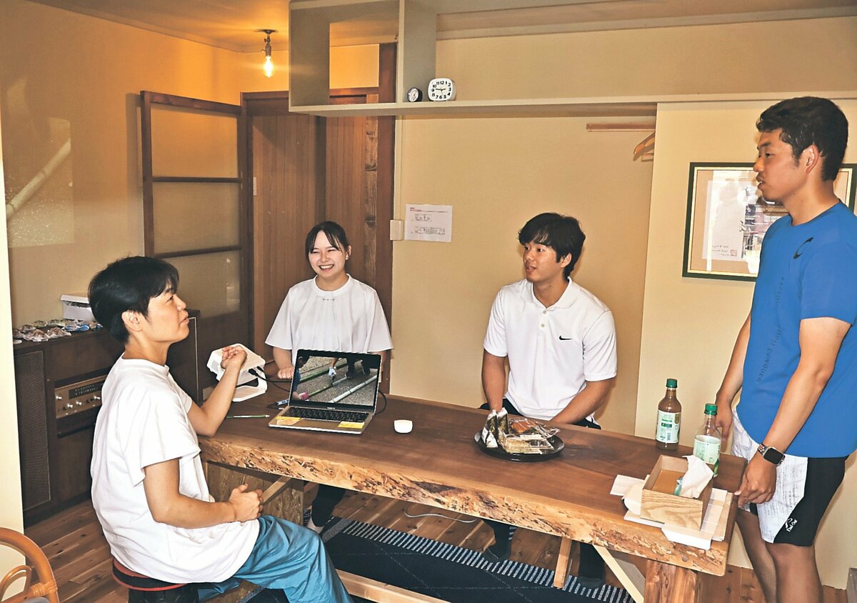 富山国際大生協力、射水・新湊地域でゲストハウスお披露目 空き家を1年半かけ改修、24日正式開業｜北日本新聞webunプラス