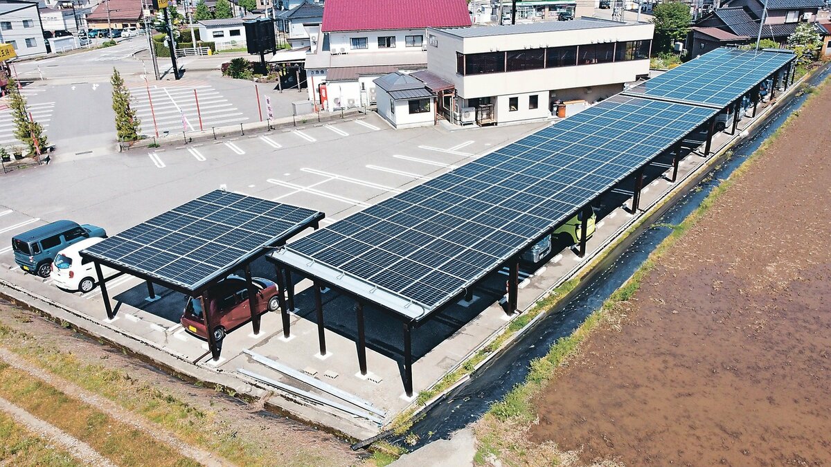 駐車場屋根で太陽光発電 アイデアン（黒部）、運営飲食店に利用｜北日本新聞webunプラス