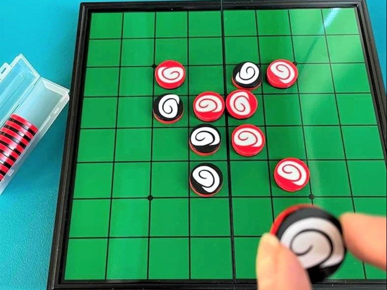 アレがリバーシに！【やちやちが行く‼（124）】 コノコト｜北日本新聞webunプラス