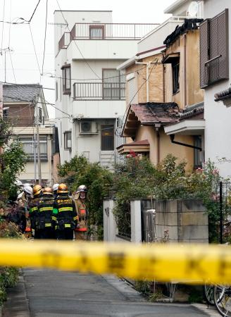 住宅火災で2人死亡｜北日本新聞webunプラス