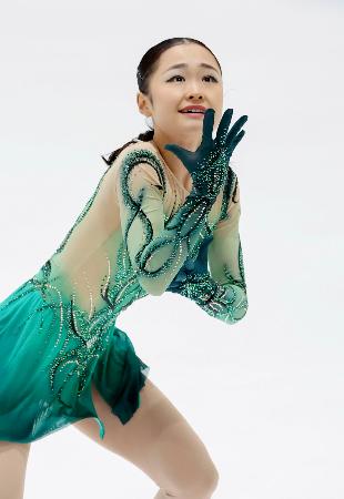 ジュニアは島田麻央がSP首位｜北日本新聞webunプラス