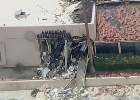 カリフォルニアで爆発、テロ断定｜北日本新聞webunプラス