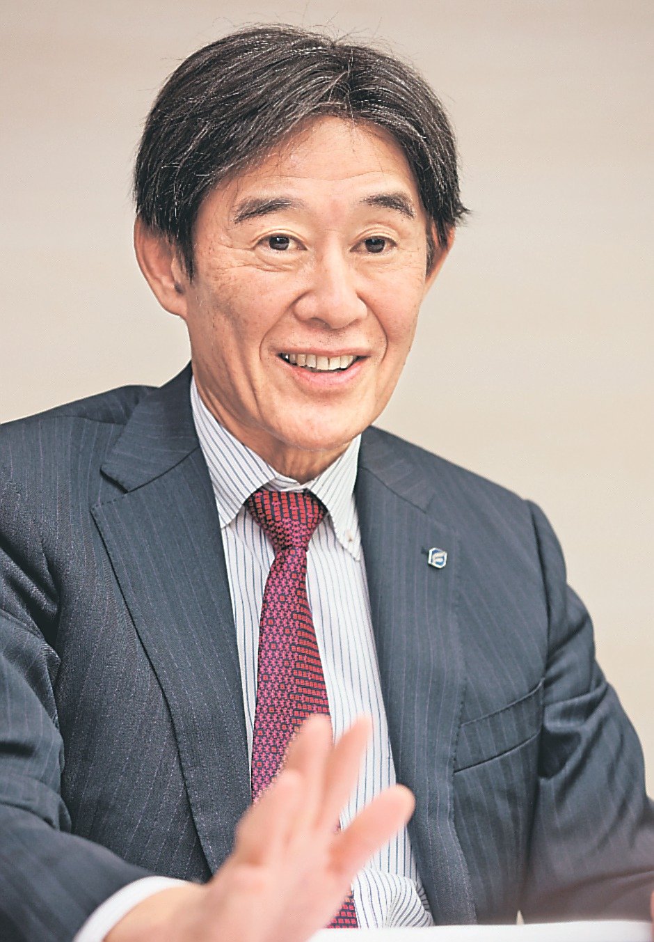 ＜日医工 岩本紳吾社長に聞く＞計画生産で廃棄7割減 26年大卒採用を再開｜北日本新聞webunプラス