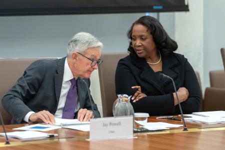 米大統領、FRB理事の辞任要求｜北日本新聞webunプラス