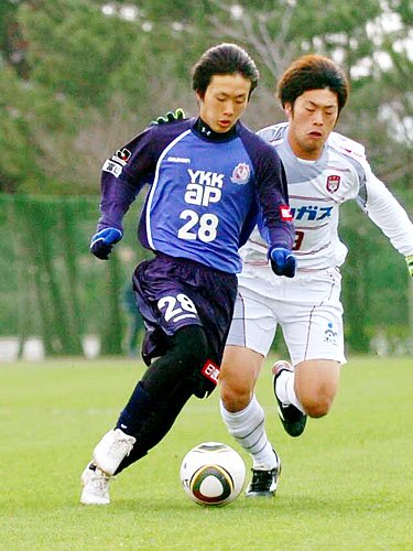 ゴール前の“嗅覚”抜群 FW・関原｜北日本新聞webunプラス