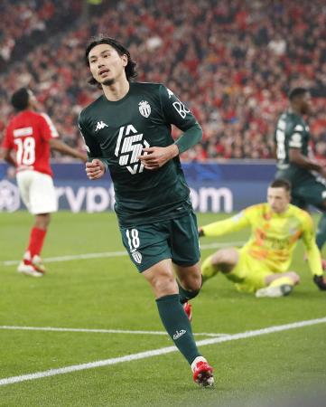 南野、CL日本人最多の5点目｜北日本新聞webunプラス