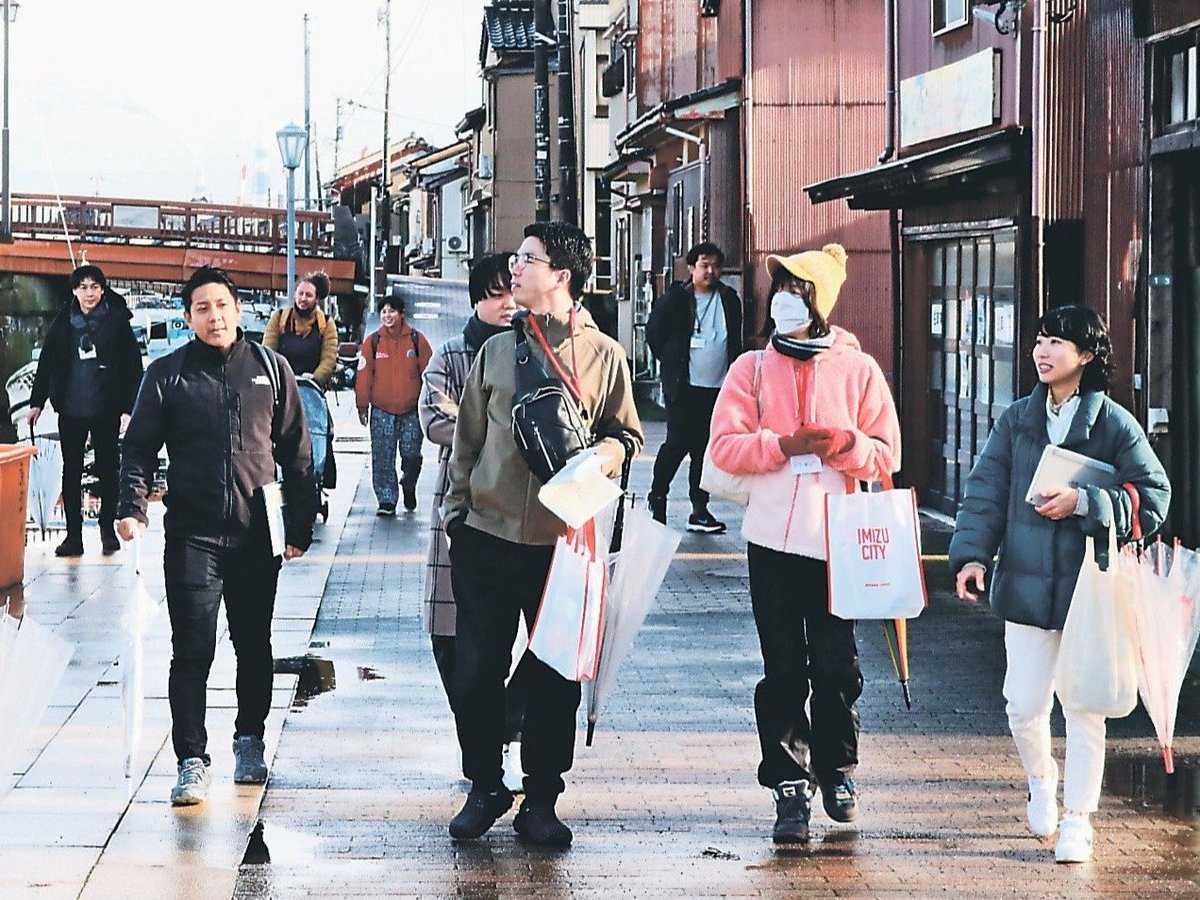「日本のベニス」満喫 射水・内川周辺、県外在住者対象に移住体験ツアー｜北日本新聞webunプラス