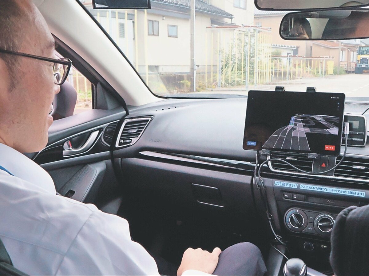 運転技能をAIが採点 高新自動車学校（高岡）北陸初導入、11月上旬から講習で活用｜北日本新聞webunプラス