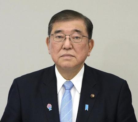 首相、自衛官に「相応の処遇」｜北日本新聞webunプラス