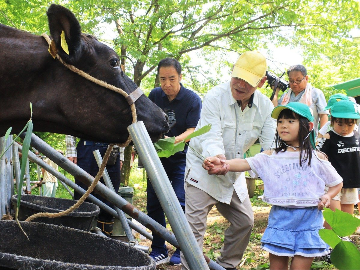 獣害、モ～心配なし 黒部・阿古屋野地区で「カウベルト」開始｜北日本新聞webunプラス
