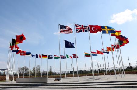 NATO防衛支出5％合意見通し｜北日本新聞webunプラス