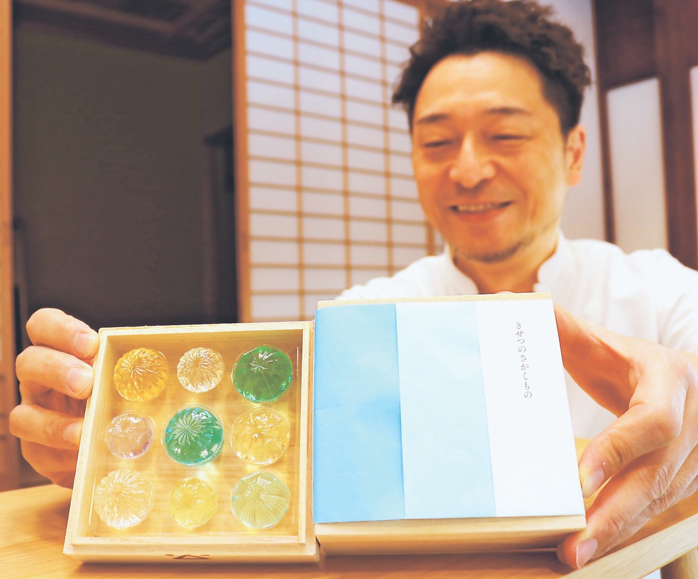 琥珀糖で栄冠再び 小矢部の薄氷本舗五郎丸屋、全国菓子大博覧会で最高賞｜北日本新聞webunプラス