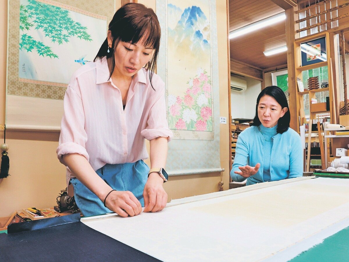 紺野美沙子×とやまの情熱人（18）表具師 明野さやかさん（45）射水市｜北日本新聞webunプラス
