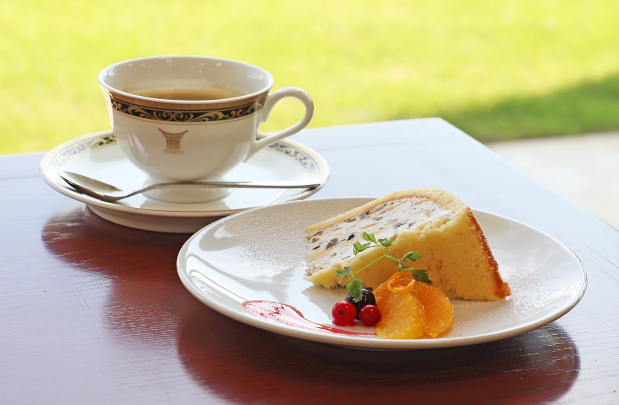 【注目の店】オリーブの加工品ずらり レストランも併設 「オリーブハウス」（砺波市）｜北日本新聞webunプラス