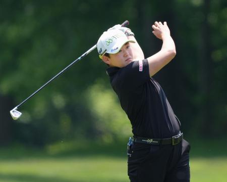 岩井明愛、首位と6打差の24位｜北日本新聞webunプラス