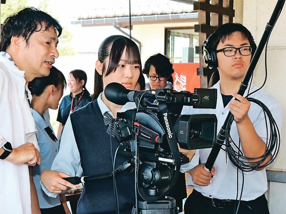 八尾高生が富山市八尾の黒瀬谷をPR 1、2年生7人、若者視点で動画制作｜北日本新聞webunプラス